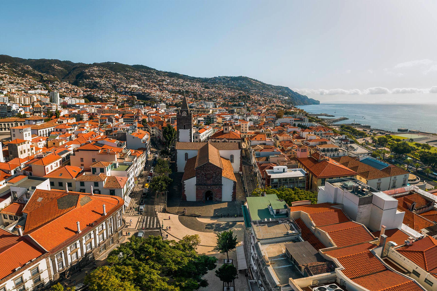 Vacanta ta in Madeira - Insula primavarii eterne | Eturia